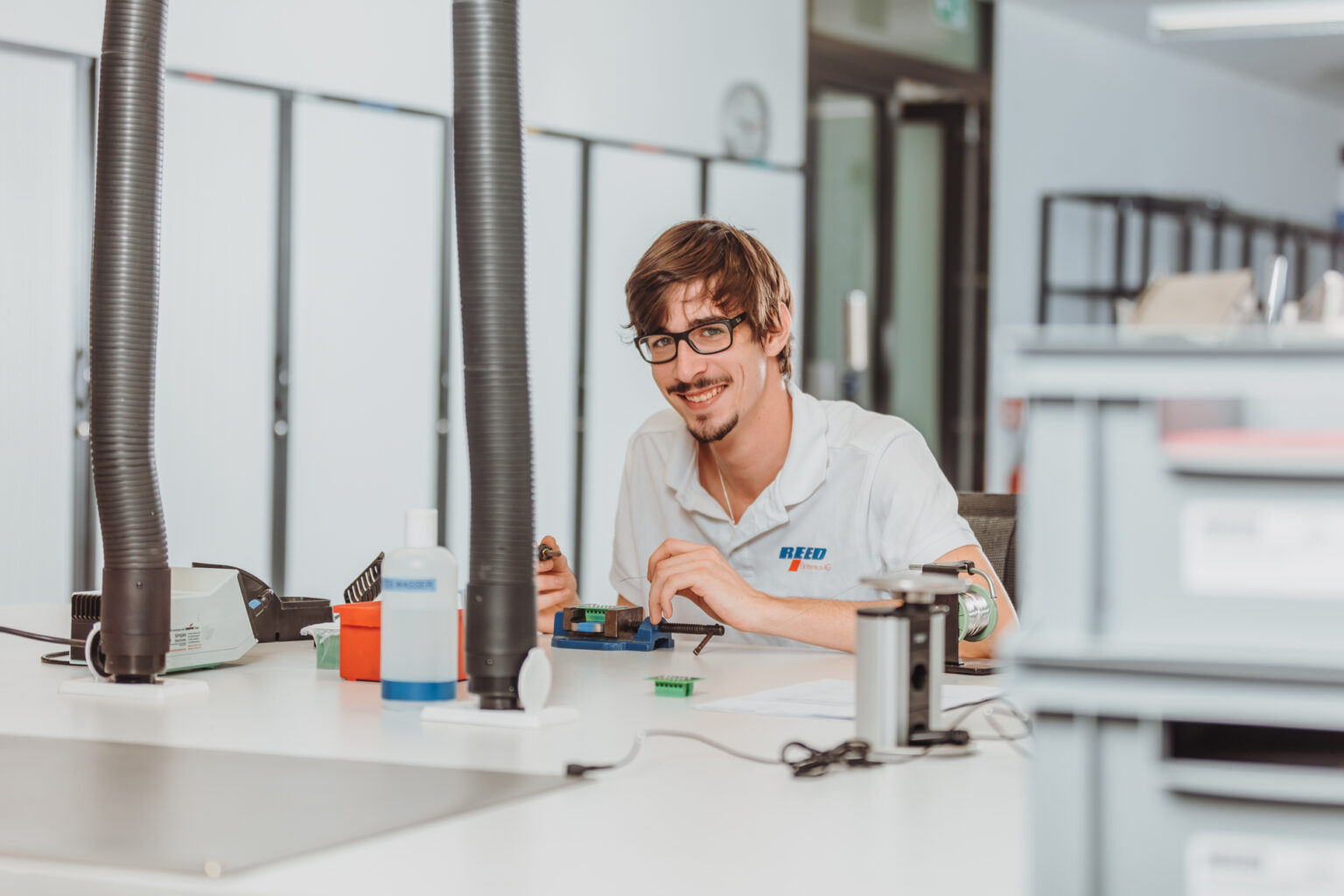 Float switches for level detection | reed.ch